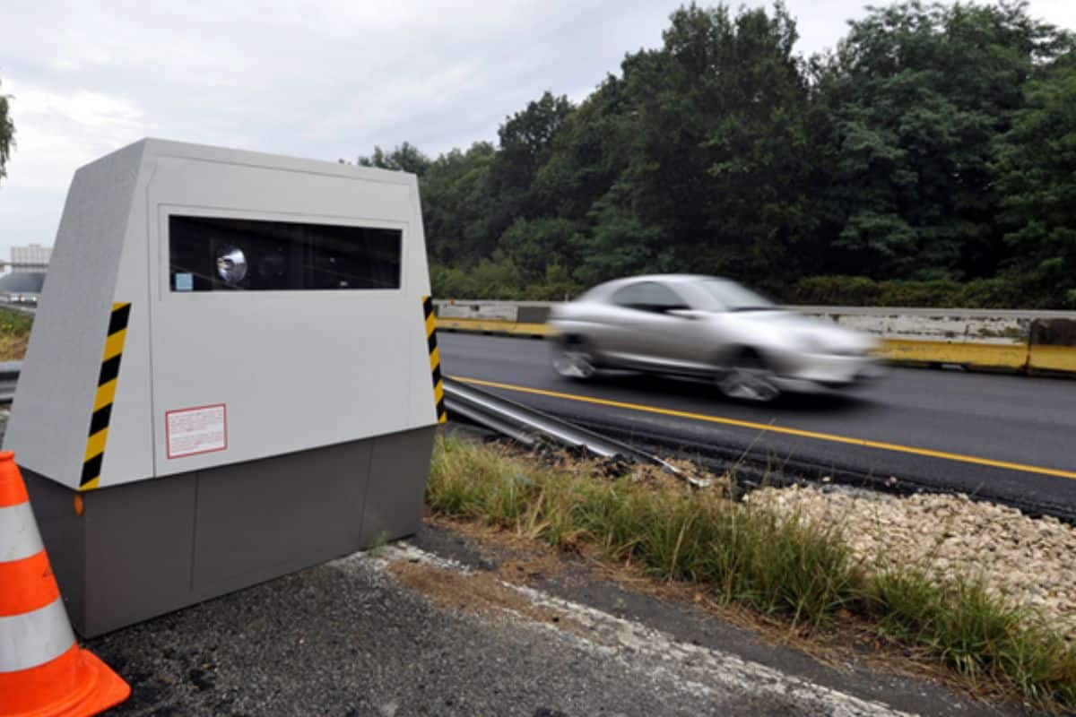 Attention... Ce nouveau radar fait son apparition sur les routes ...